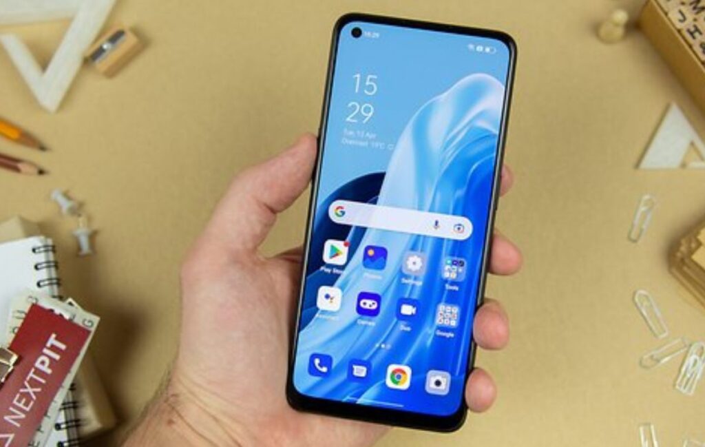 OPPO Reno7 Sunset Orange Review: Key Features, Full Specifications